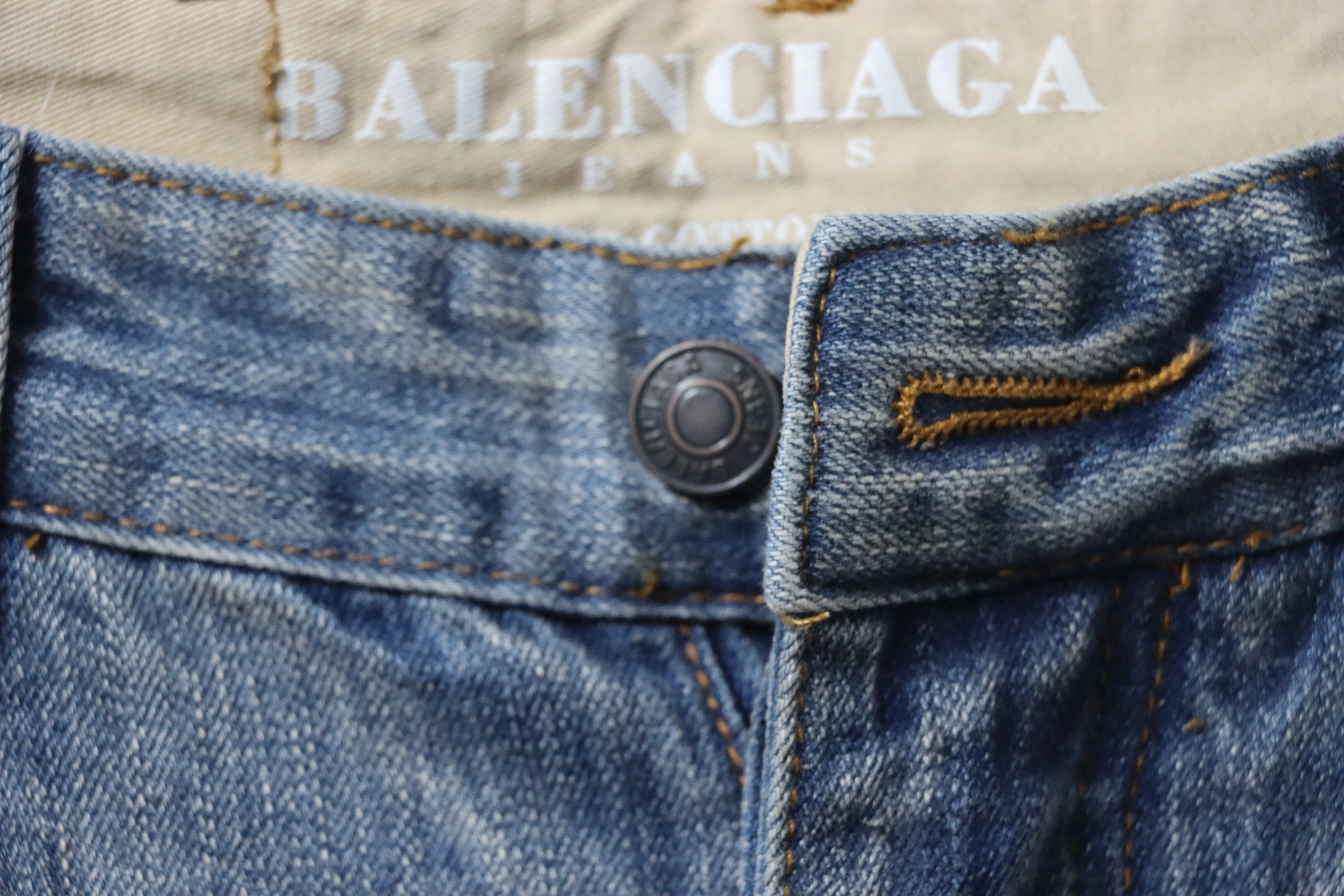 Buy Balenciaga Red Letter Embroidered Jeans | Coco Shoes Official | Coco Sneakers 2025